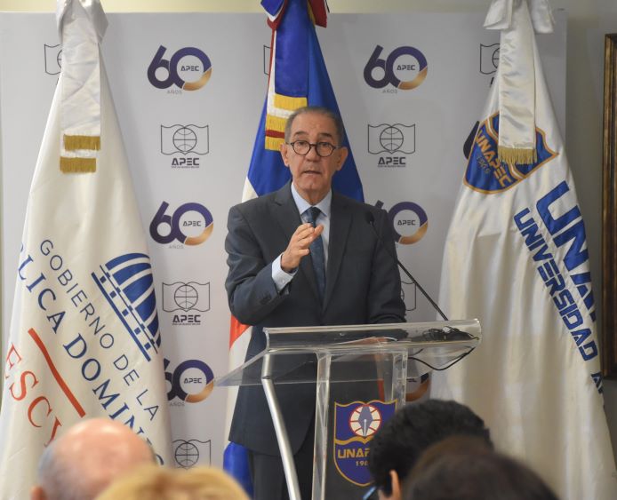 Mescyt impulsa revolución digital en educación superior dominicana - La ...